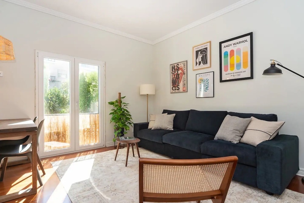 Coastal Comfort: Apartment Retreat By The Sea - Estoril