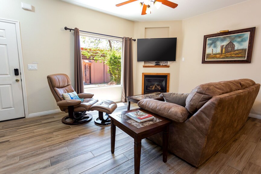 Kanab Vacation Rental Condo, Pool, Hot Tub, Gym, 3br 2ba Close To Zion Np! - Kanab, UT