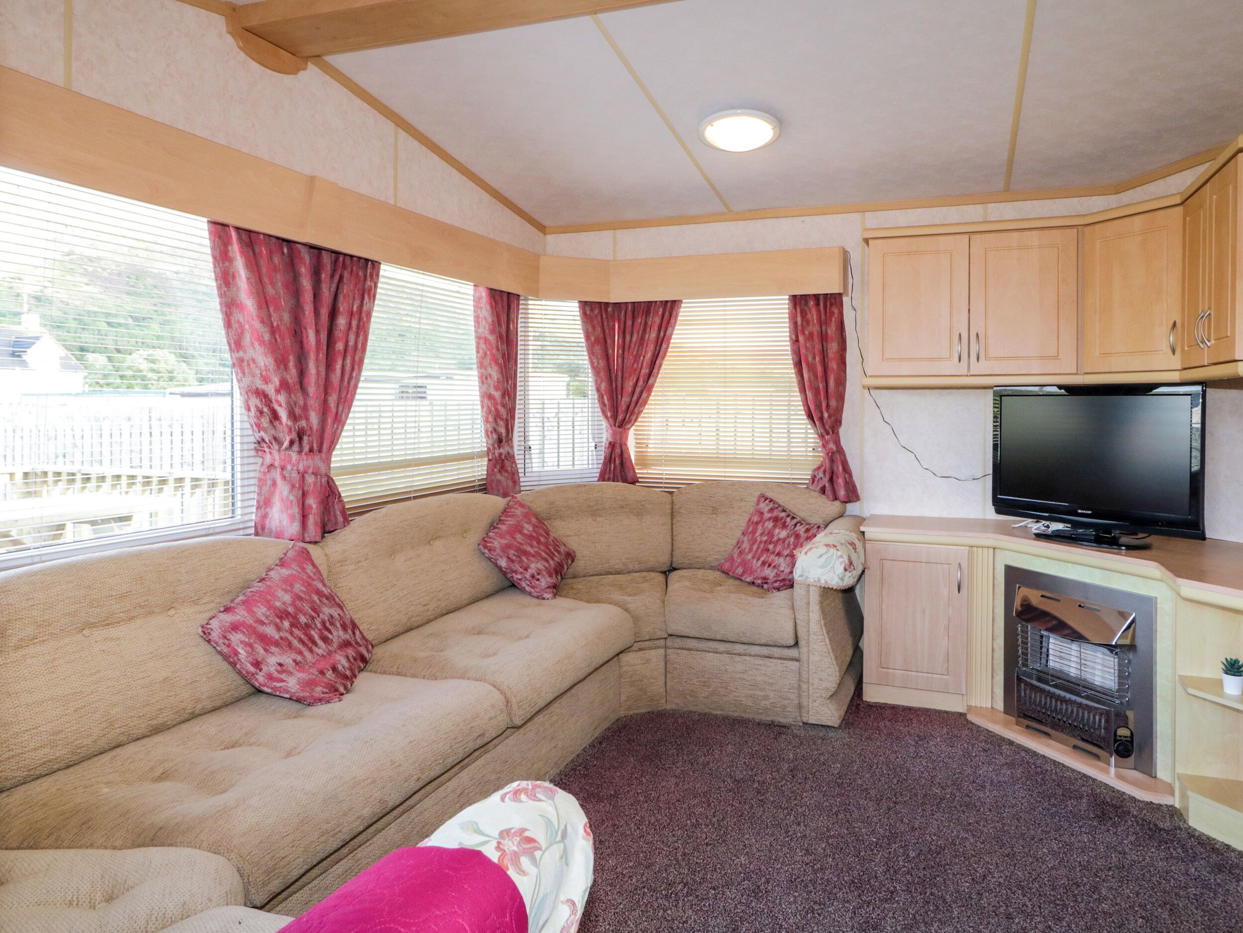 Meric Stone Holiday Lets Caravan 2, Family Friendly In Castlerock - Castlerock