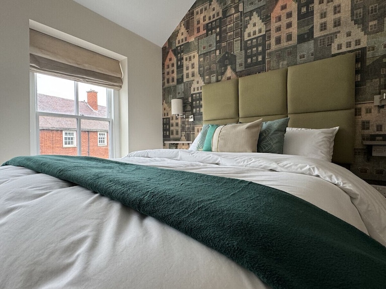 Class Stays - Room 7 - Shrewsbury