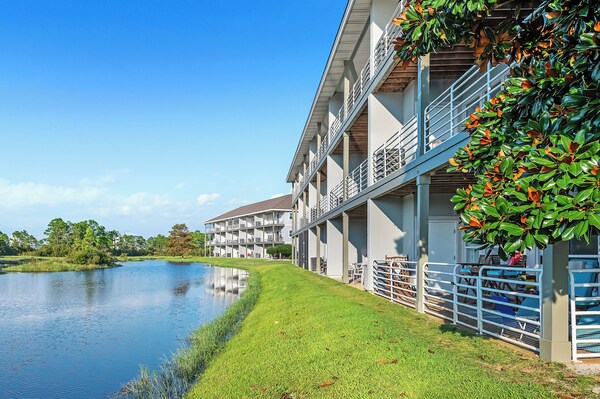 Romar Lakes 104b - Adventure Island, Orange Beach