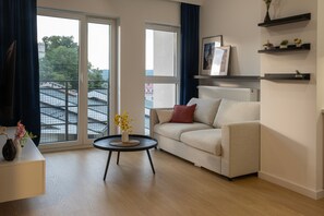 Apartamento, 2 quartos, sacada | Sala de estar