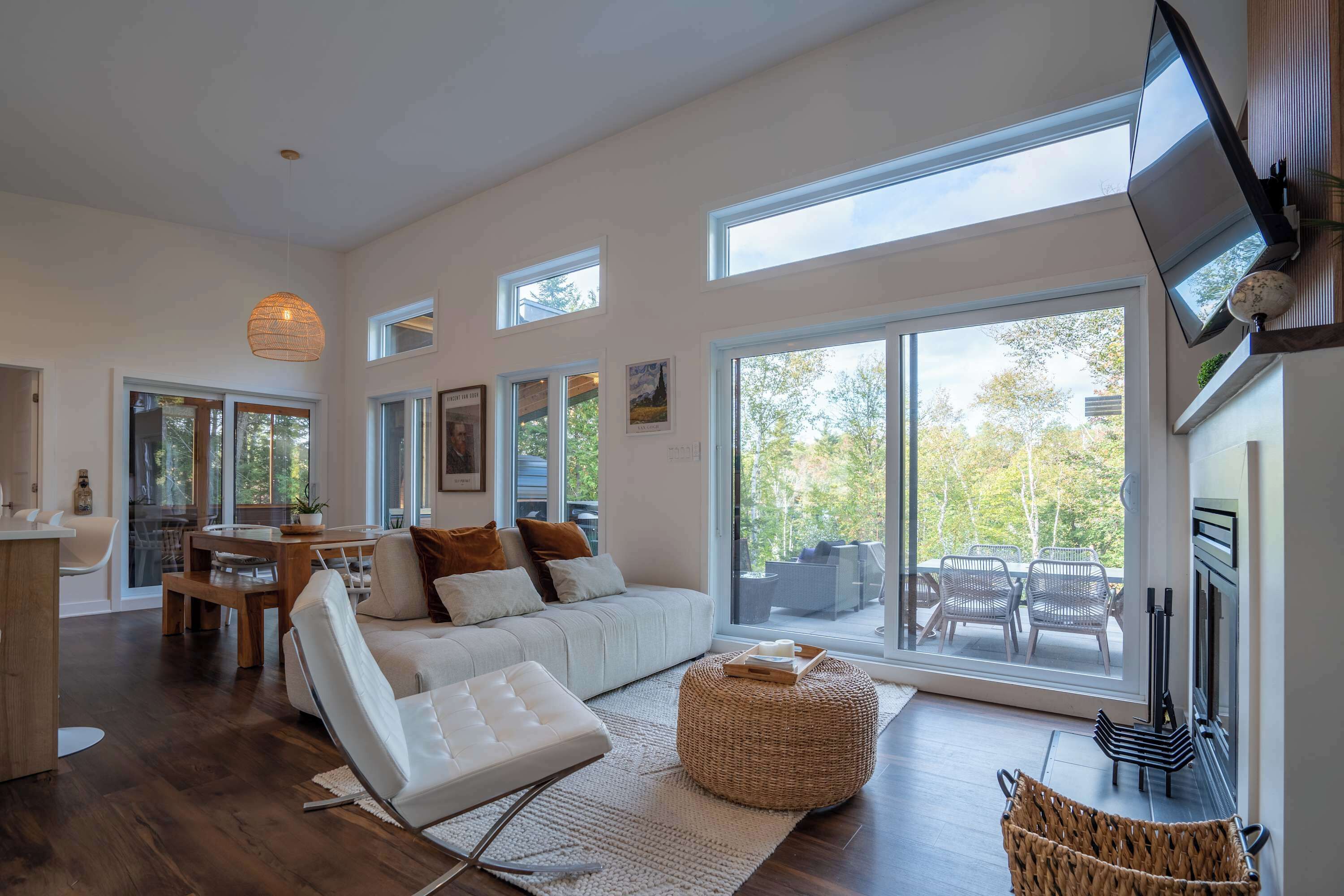 Lac - Spa Et Sauna | Le Van Gogh - Saint-Hippolyte