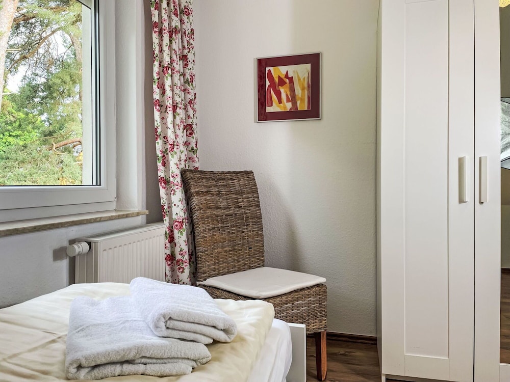 Bonito Apartamento En Villa Para 4 Personas Con Wifi, Tv, Balcón, Mascotas Permitida Y Aparcamiento - Waren