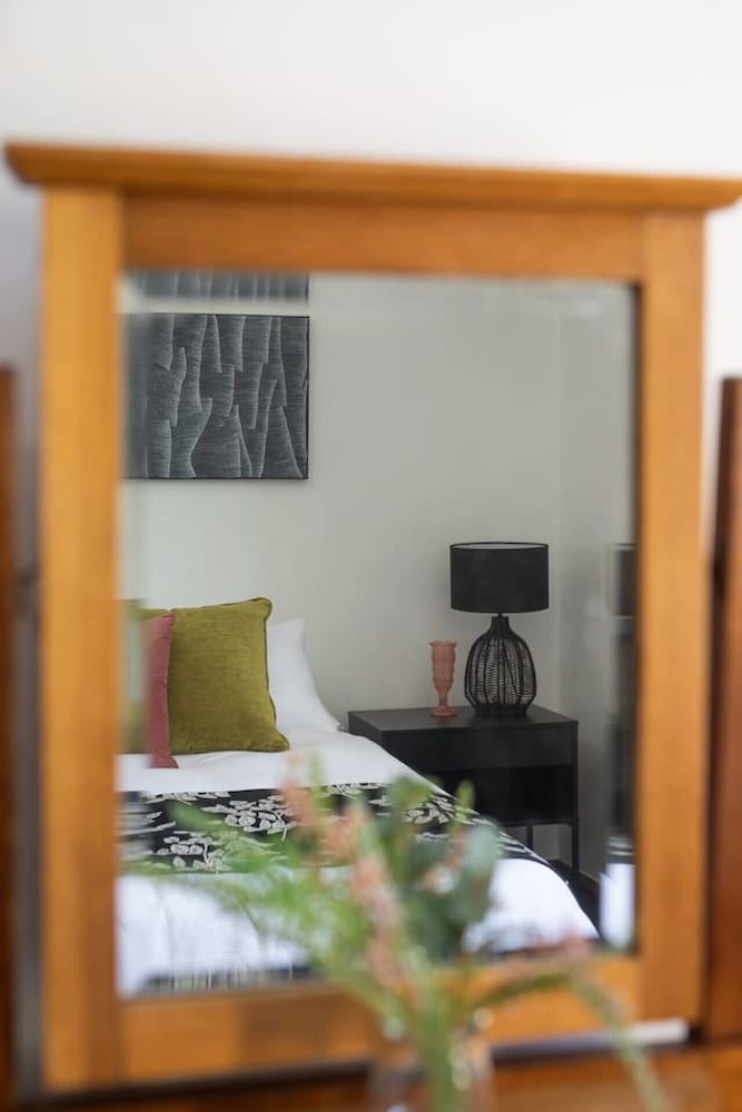 The Banker’s Loft Cbd Launceston, Apartment Stay - Riverside