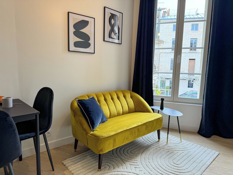 Cozy Niort Royal Navy - Charmant Studio Dans Un Bel Immeuble - Niort