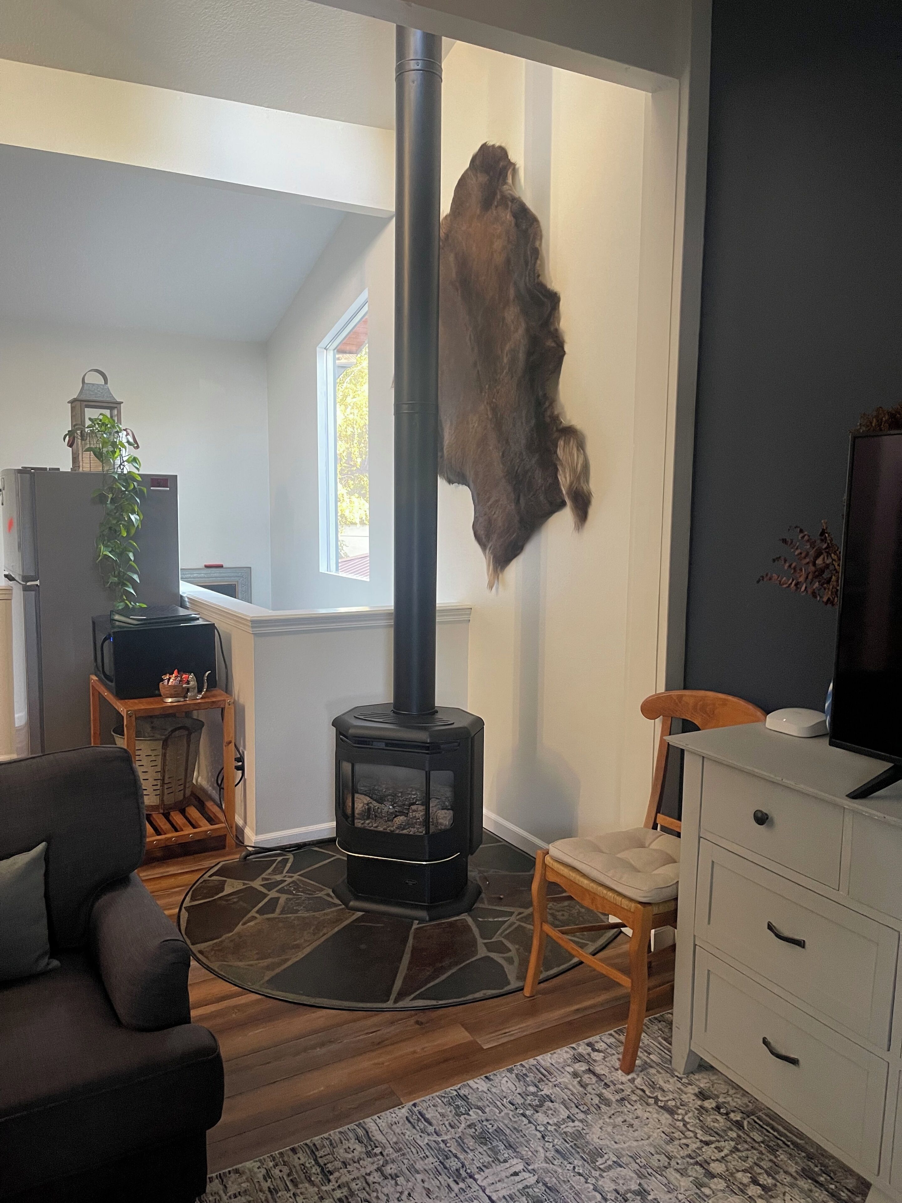 Quaint 1-bedroom Apartment In Kalispell With Wifi Access - Kalispell, MT