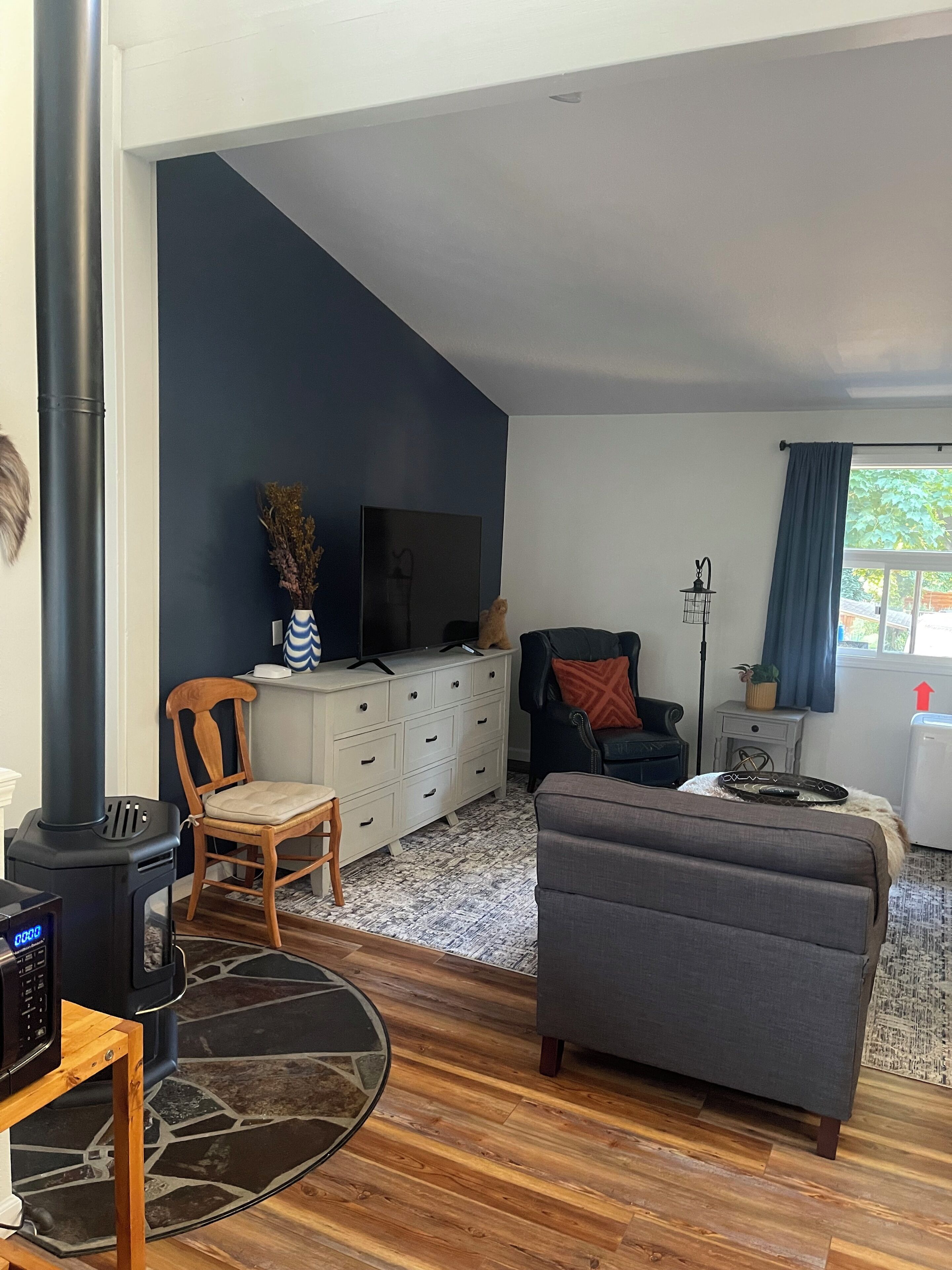 Quaint 1-bedroom Apartment In Kalispell With Wifi Access - Kalispell, MT