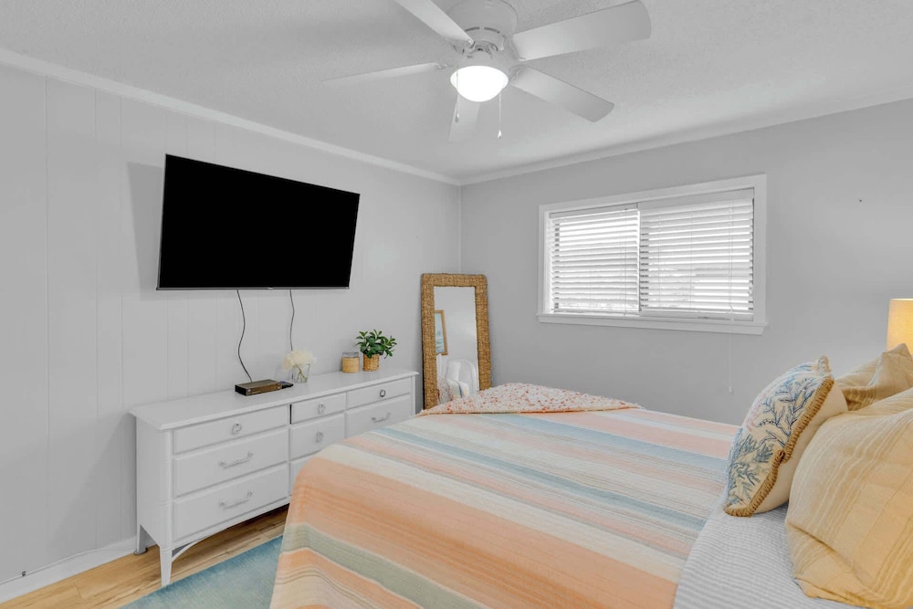 Aqua Vista Retreat 2 Bdr In Spectacular Resort! - Hilton Head Island, SC