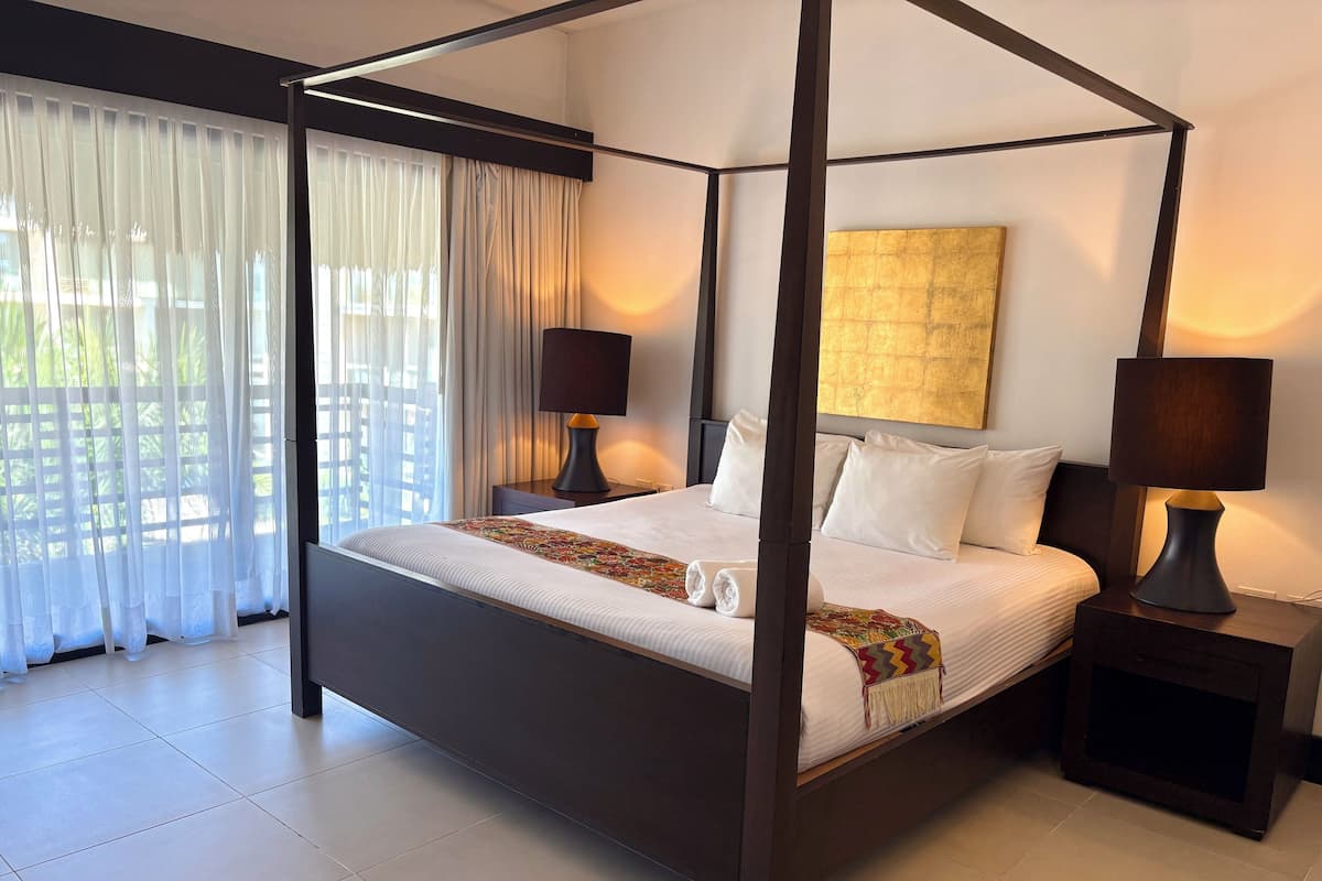 Penthouse Exclusiva, 2 quartos, piscina privativa, vista para o resort | 2 quartos, ferro/tábua de engomar, Wi-fi grátis