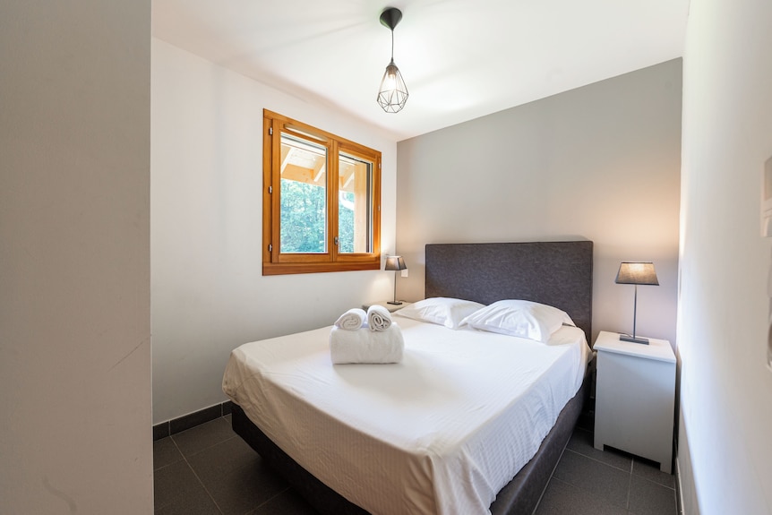 Chalet 'Arclosan - Val De Tamié' Avec Vue Sur La Montagne, Terrasse Privée Et Wi-fi - Albertville