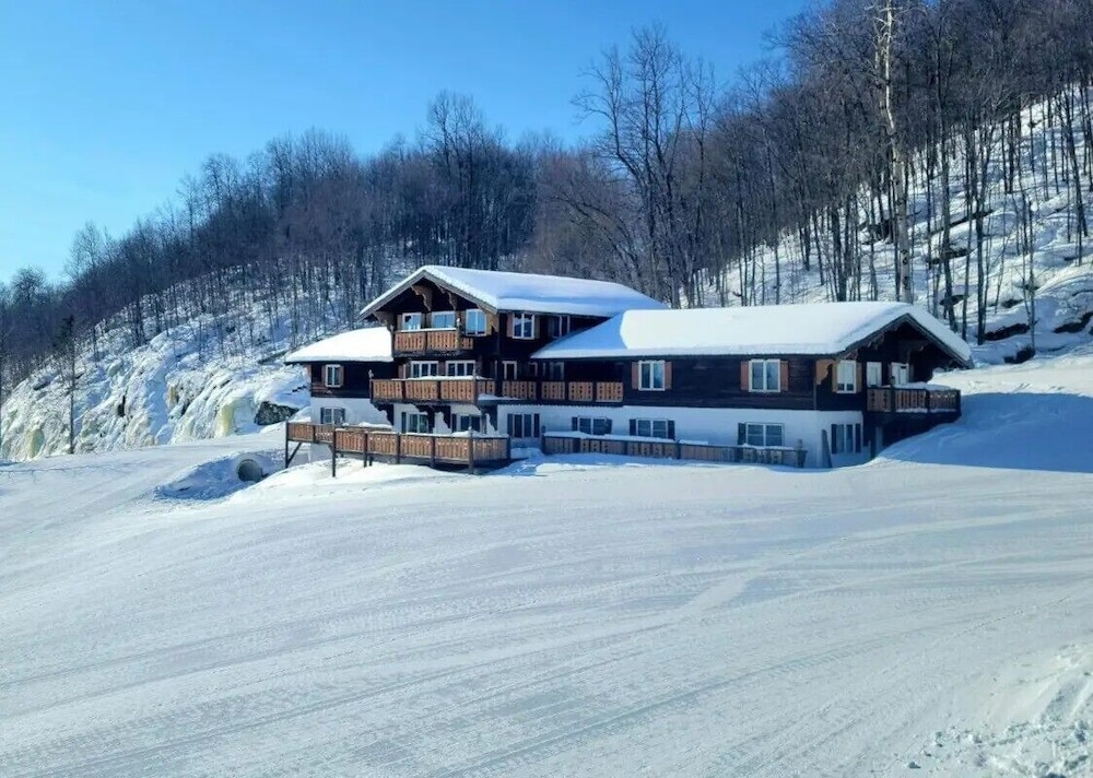 Davos Chalet - Ironwood