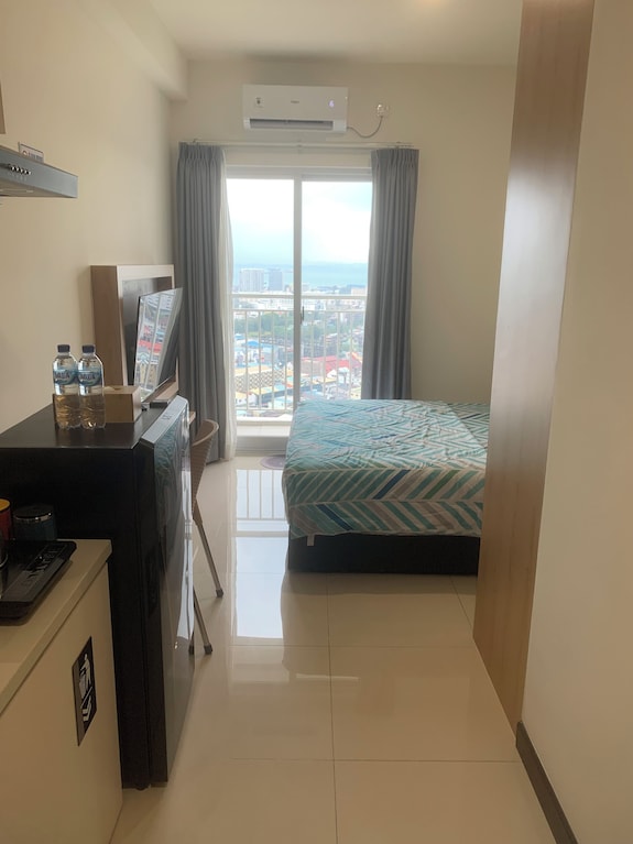 Comfortstay @ Citra Plaza Nagoya #32-08 ( Sea View ) - Riau Islands