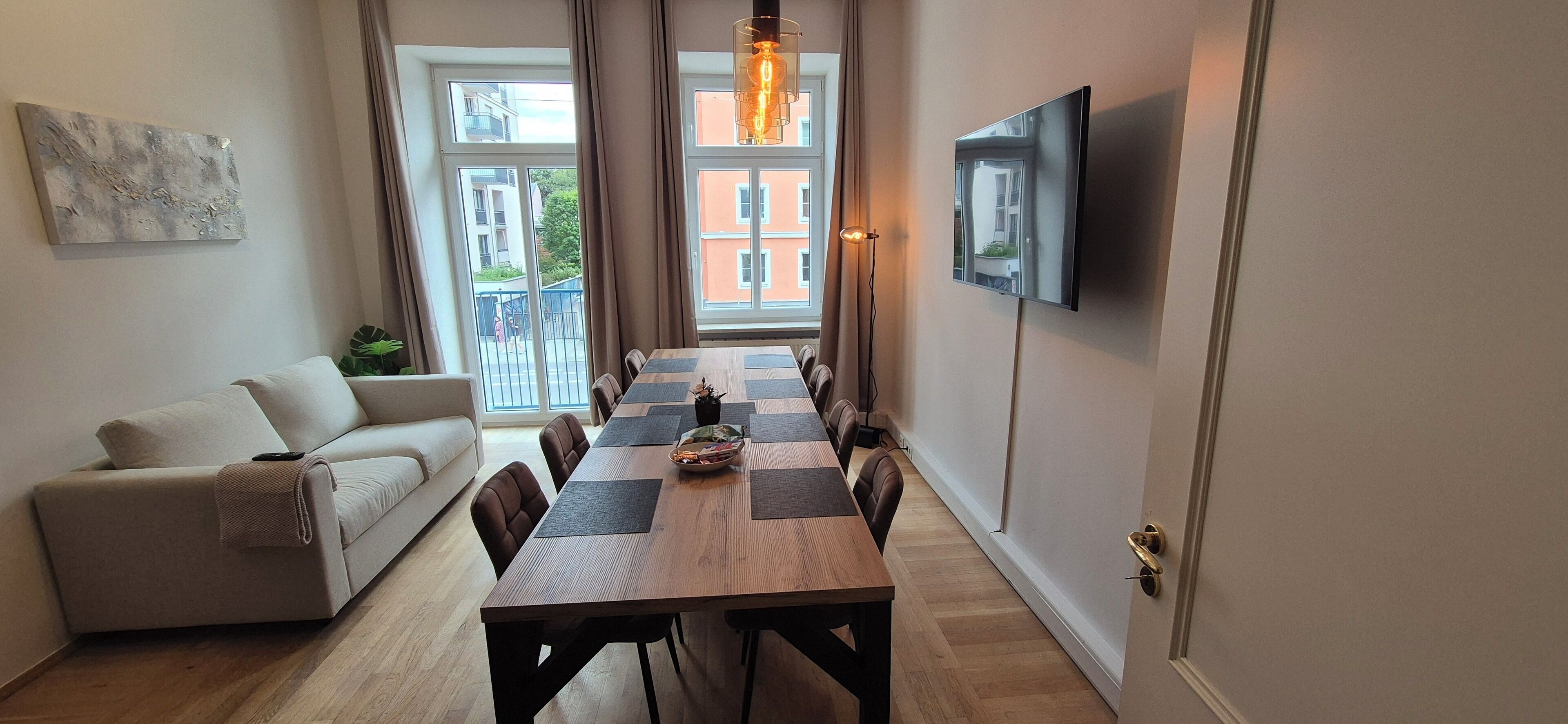 Munich Directly At The Oktoberfest For Up To 13 Guests In The Apartment London - Munique