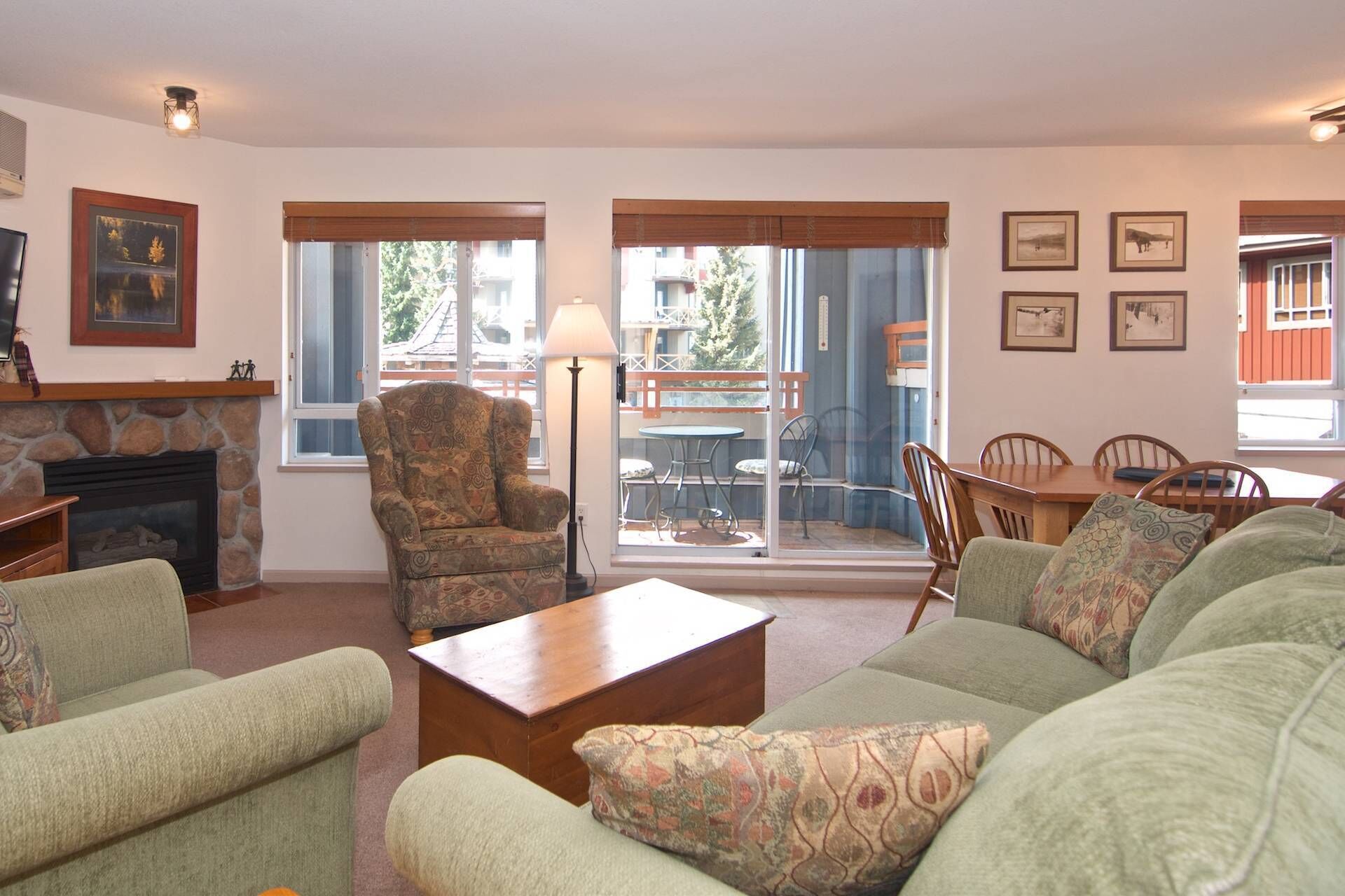 Eagle Lodge Corner Unit 234 - Whistler Blackcomb