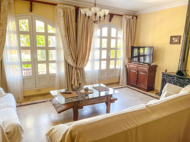 Casa De Campo En Costa De Cádiz - San Fernando, España