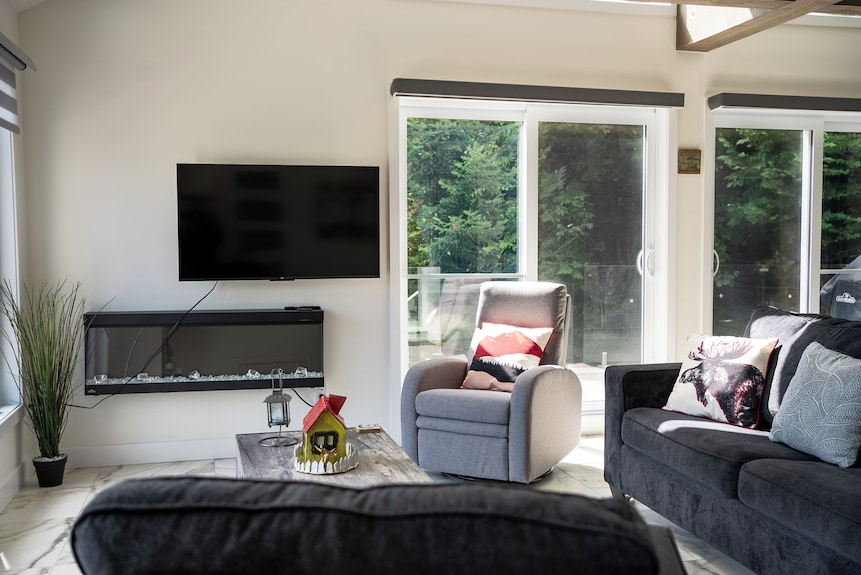 Beauty, Tranquility, Spa, Winter Wonderland - Val-des-Monts