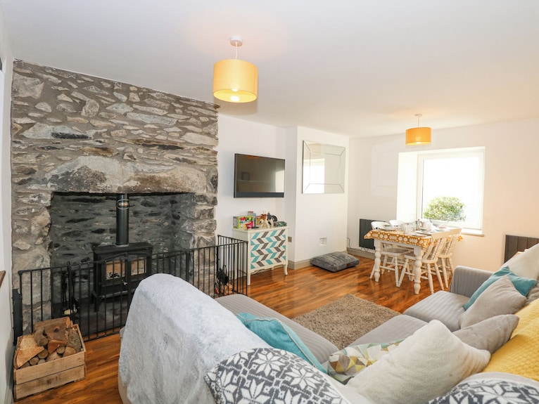 Fron Fair, Pet Friendly, Country Holiday Cottage In Penygroes - Snowdonia National Park