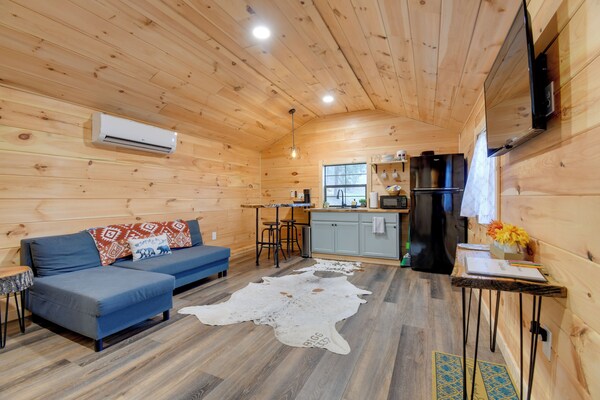 Stout Cabin W/ Fire Pit: 1 Mi To Ohio River! - Ohio