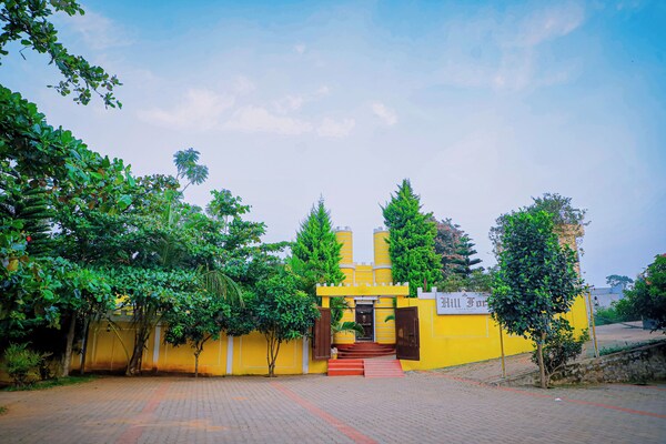 Hill Fort Hotels & Resorts - Yelagiri