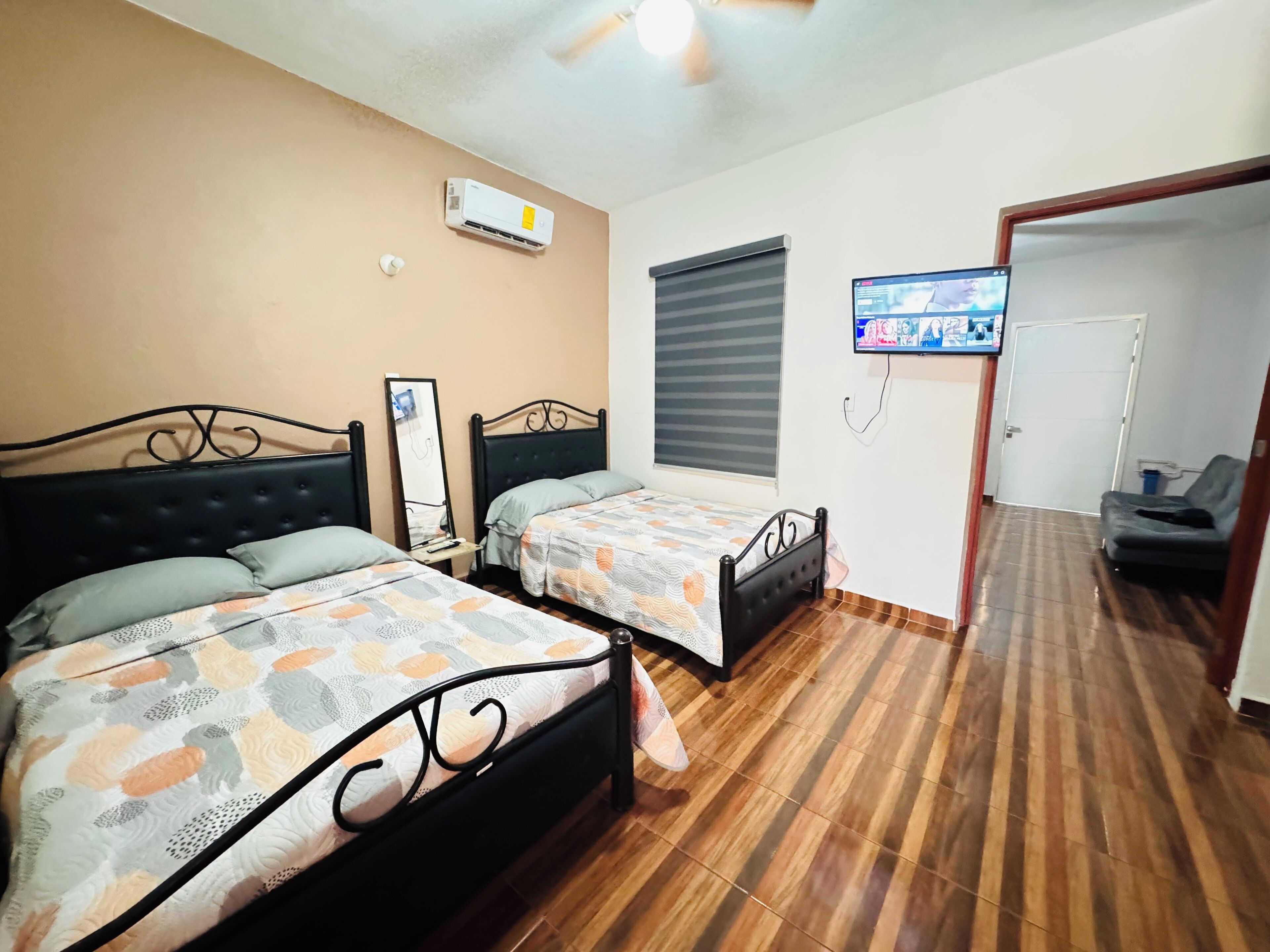 Little House, Half A Block From The Beach - Mazatlan