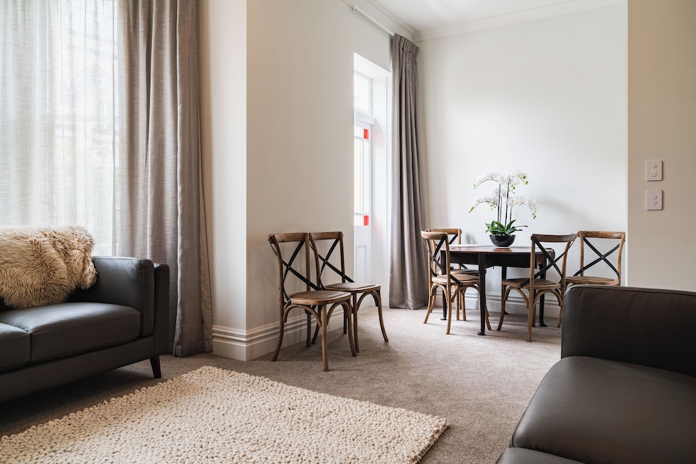 Premium Living On Stuart Street - Dunedin