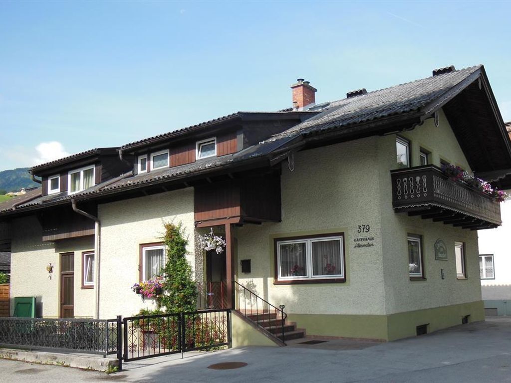 Small Double Room With Shower, Wc - Gästehaus Almvater - Schladming