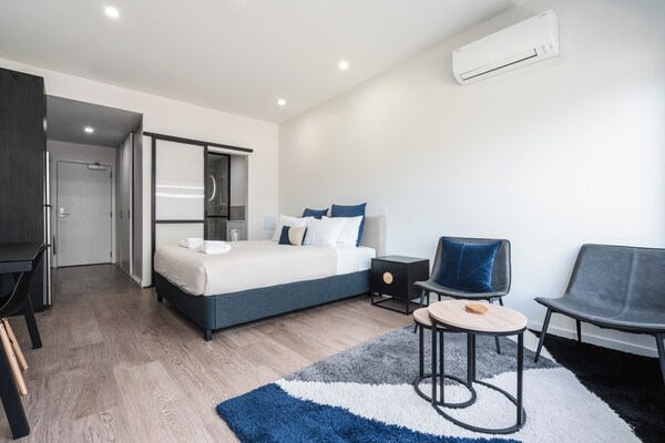 City Centre Apartment On Hanover - Studio 1 - Dunedin