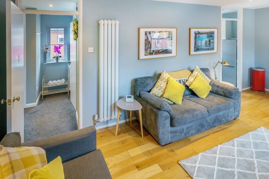 2br Next To City Centre & Queens Uni W/ Spa Bath! - Pass The Keys - Belfast