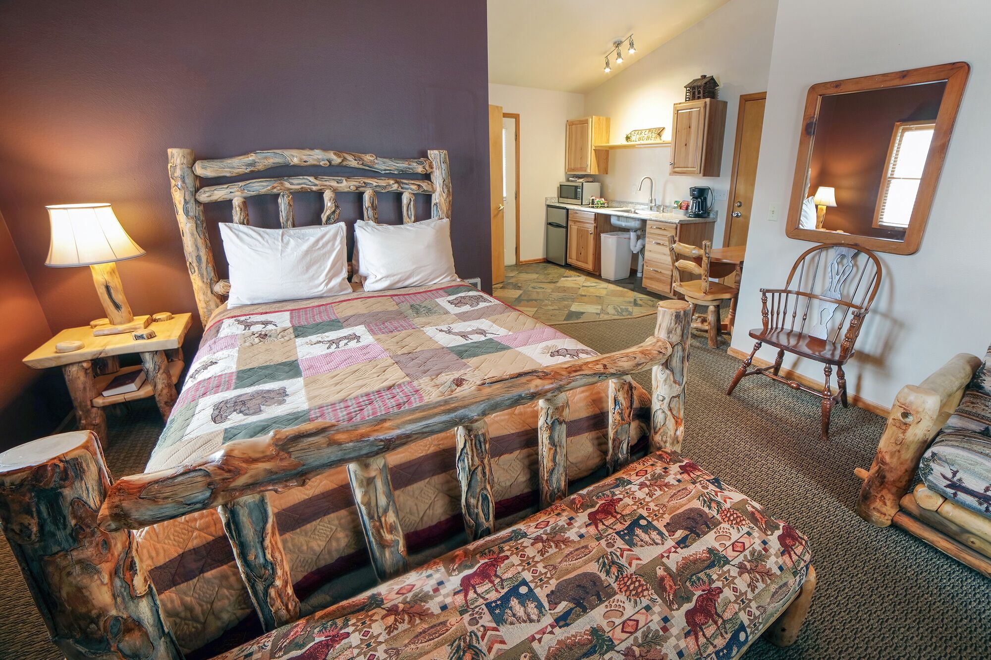 Enjoy Your Time In A Cozy Suite At A Great Rate! - Colorado