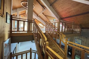 Quarto Standard | Secretária, roupa de cama fornecida 