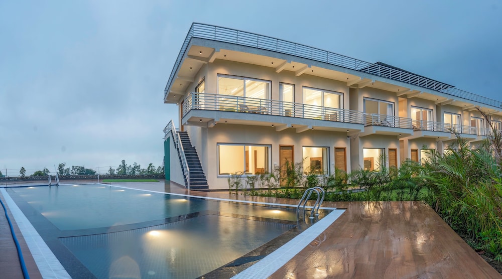 Corbett Four Seasons - Jim Corbett National Park