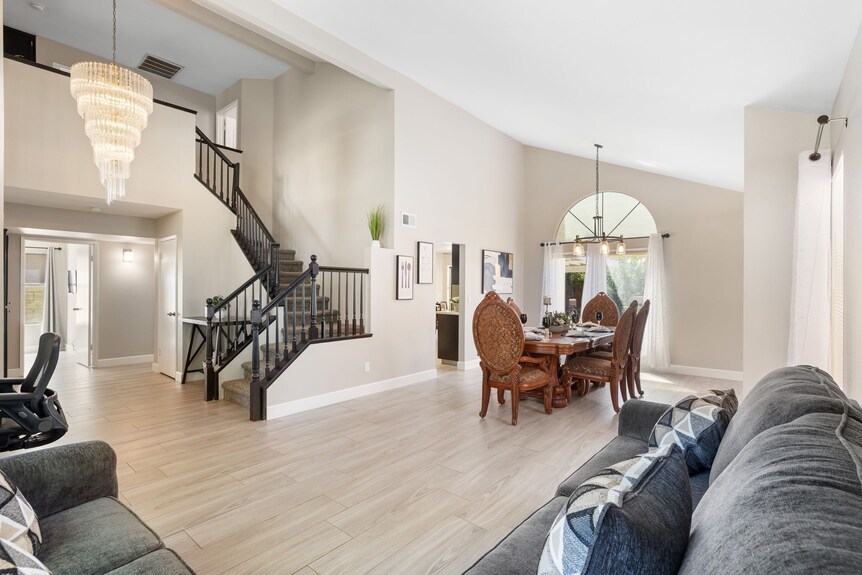 Spacious 5-bedroom House In Delightful Bakersfield With Ac, Wifi, Pet Friendly - 貝克斯菲爾德