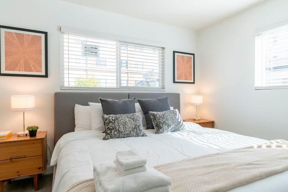 New Dt Alhambra Family Vacation Home With King Bed - San Gabriel, CA