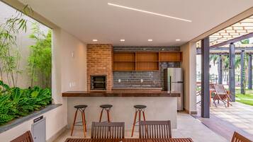 Apartamento Básico | Refeições ao ar livre