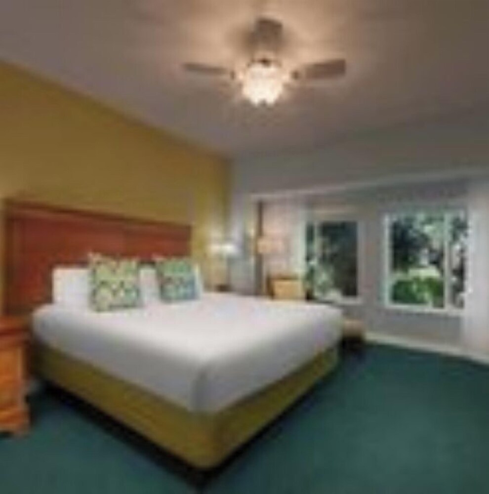 Marriott Harbor Point - 2-bedroom condo with AC in beautiful Hilton ...