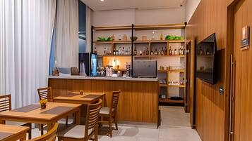 Apartamento Básico | Restaurantes