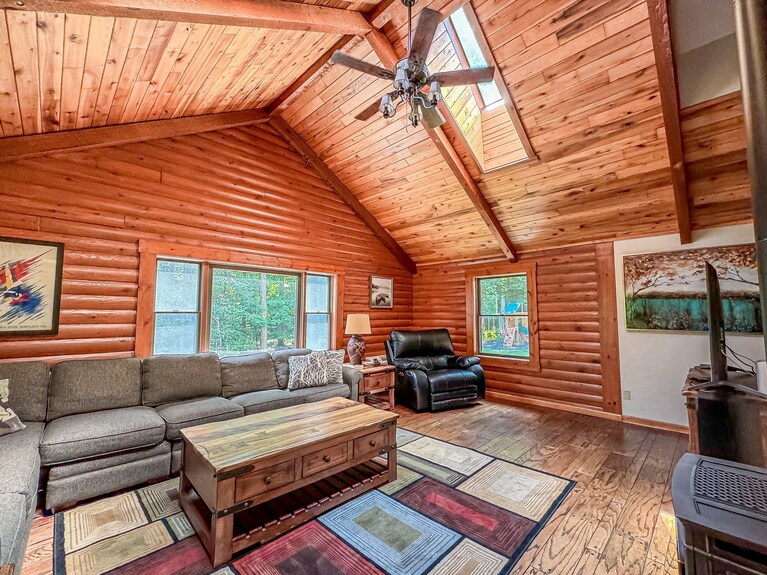 Family-friendly Private Cabin With Hot Tub + Fire Pit - 오클랜드