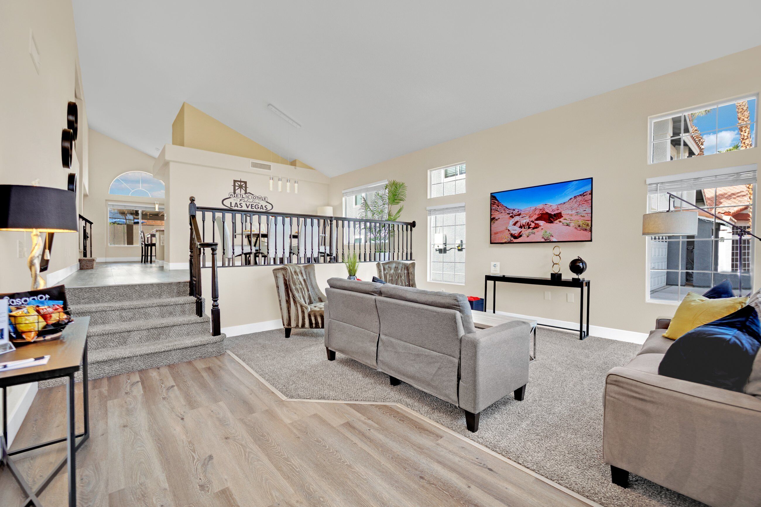 Stella Villa: Luxe 5br Pet Friendly Retreat W/ Pool Table, Darts, 65 Tv, Wet Bar, Ping Pong - 亨德森