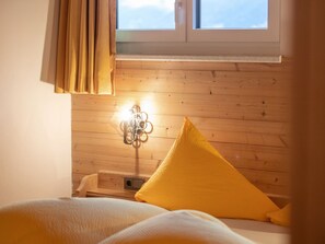 Apartamento | 2 quartos, roupa de cama