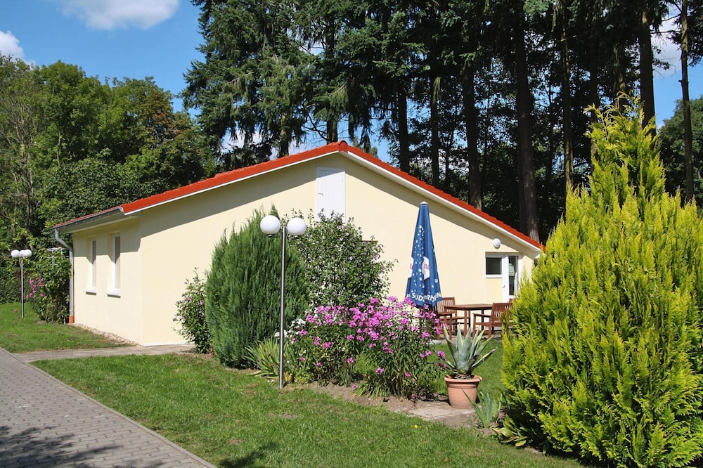 Holiday Home In Parchim With Parking - Parchim