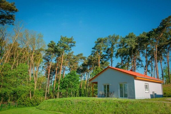 Bungalow | Exterior