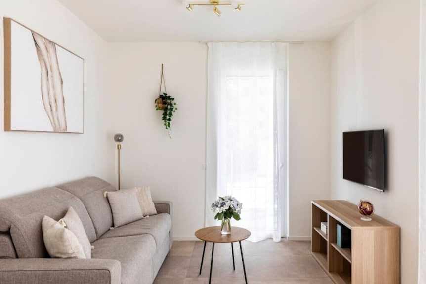 Charming New Apt With Ac, Private Garden & Garage - Lugano