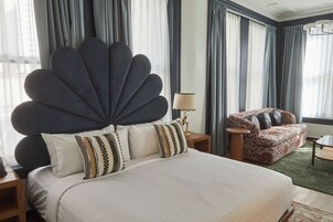 Roupas de cama premium, edredons de pluma, camas com colchões pillow-top