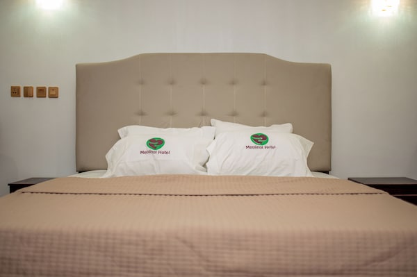 Meolinol Hotel - Benin City
