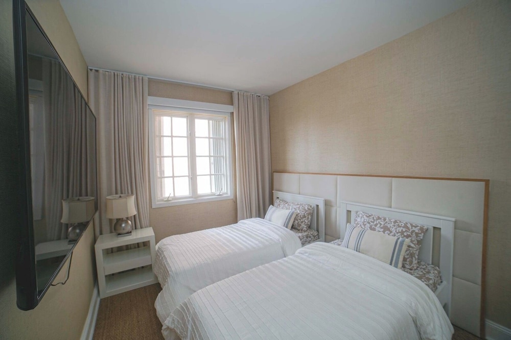 Fisher Island - 2-bedroom Apartment With Wifi, Ac In Luxury Miamis Island. - South Beach, FL