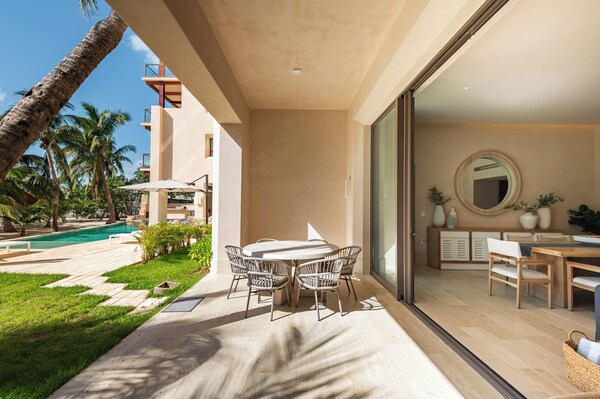 Artila Beach Condos Isla Mujeres - Cancún