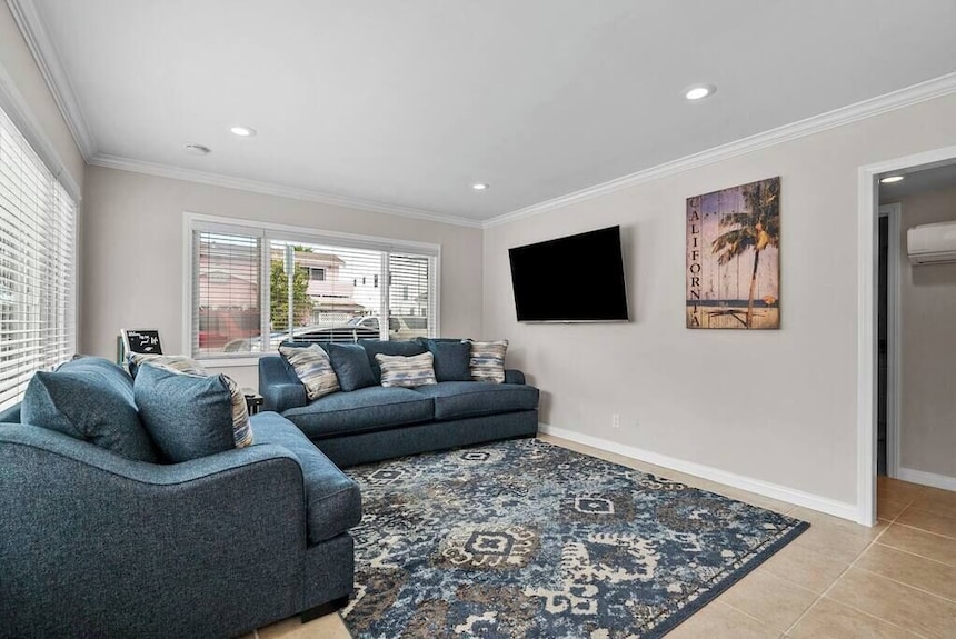 Newport Beach 1 Bedroom Home/beach/garage/patio - Newport Beach, CA