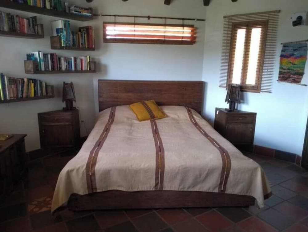 Armonía. Cabaña De 2 Alcobas. Un Lugar Para Descansar O Trabajar Vía Wifi - Cucunubá