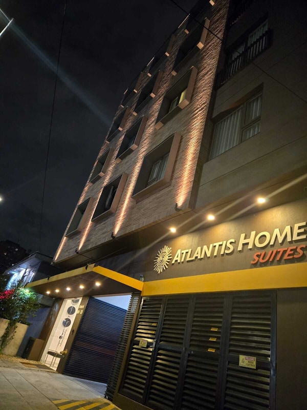 Atlantis Home Zona T - Bogota